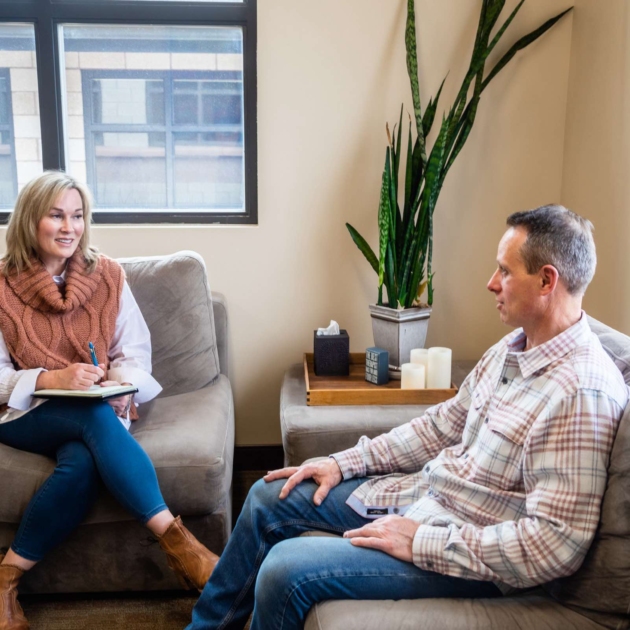 Therapists | Lisa Stull | Angela Shelley | Animal-Assisted Therapy